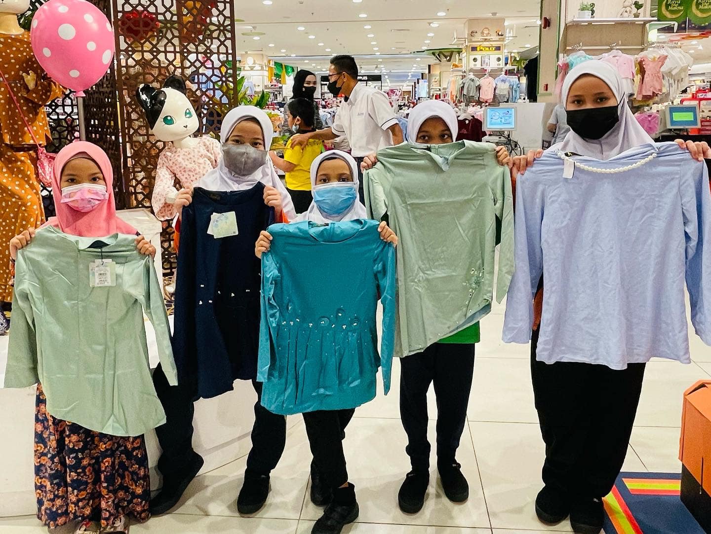 Program Shopping Raya Bersama SK Puchong Utama 2, Puchong - Litrak